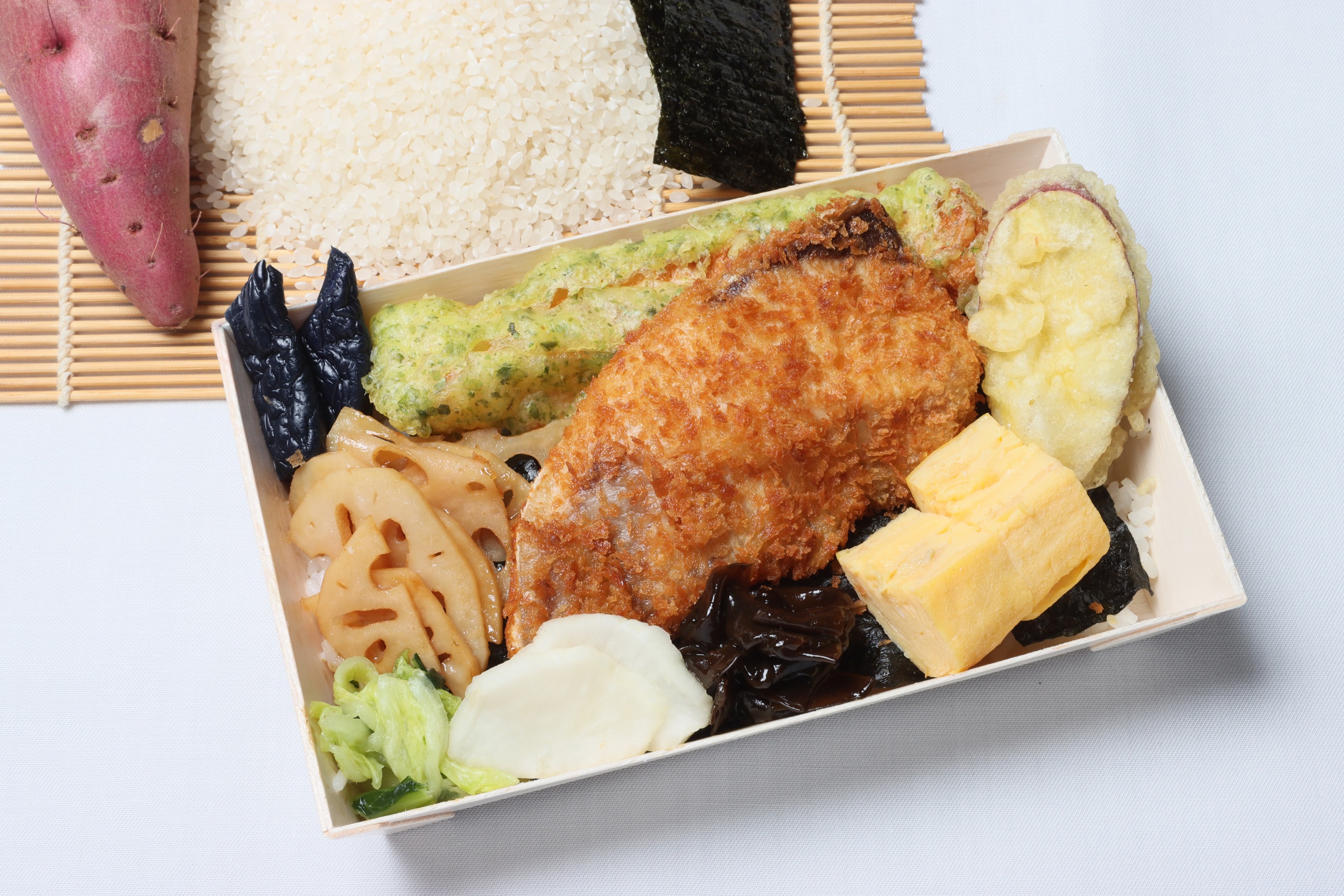 すだちブリのブリカツ海苔弁当 | deli-lab（デリラボ）|徳島市でナチュラル弁当・おもてなし弁当・オードブルの配達